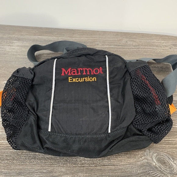 Marmot | Bags | Marmot Excursion Fanny Pack Waist Bag Black | Poshmark